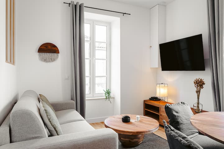 Cosy Appart En Hyper Centre Proche Marché - La Rochelle
