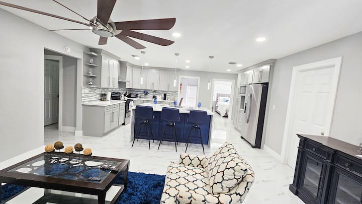 Royal Paradise Vacation Home - Boynton Beach