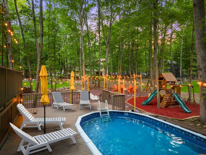 Private Resort-style Heated Pool, Hot Tub, Theater - Tannersville, PA