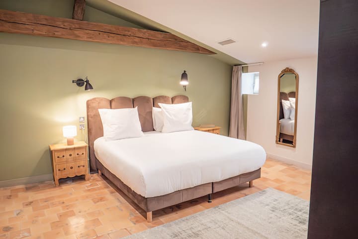 Les Génoises, Gîte 5* De 2 à 4 Personnes à Pézenas - Pézenas