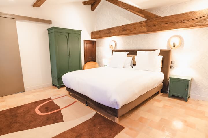 La Tour, Gîte 5* De 1 à 2 Personnes, à Pézenas - Pézenas