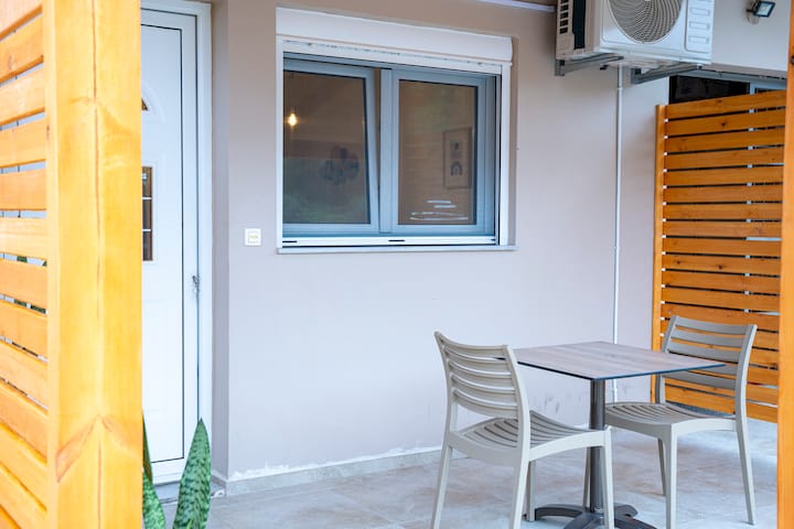 Areston Hersonisos Apartment - Koutouloufari