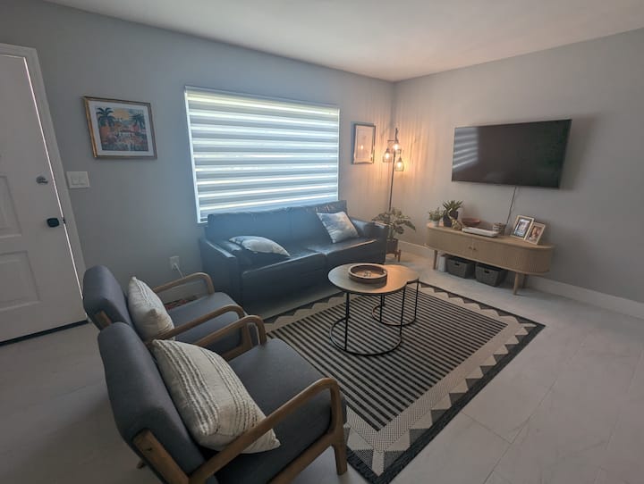 Extended Stay Apartment With Ev Charging. - Winter Park, FL