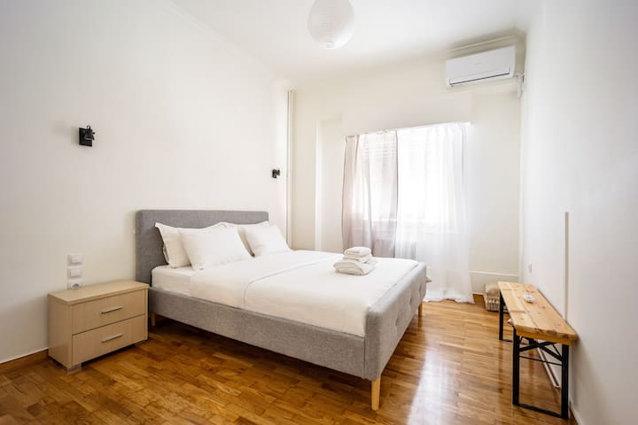 Acropolis Delux 1st Flr Aprt Up 4 Guests - Athens