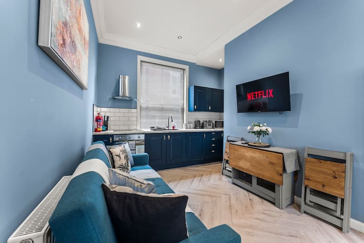 The Bridgeton In Central Whitby - Private Terrace - Whitby