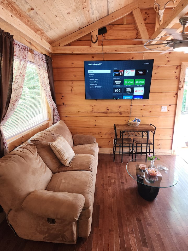Hideaway Log Cabin - Virginia
