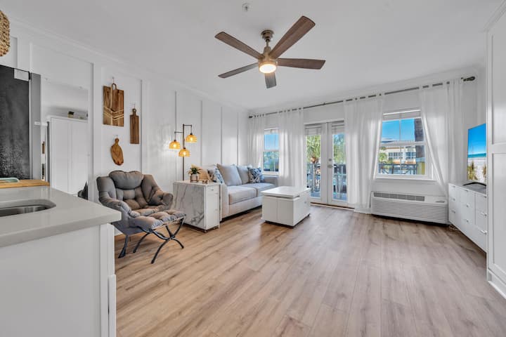 Walk To Deeded Beach | Pool | Hot Tub | Studio - Grayton Beach, FL