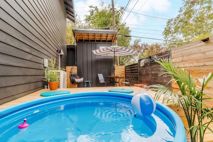 Chic 1br Casita W/king Bed + Private Cowboy Pool - Austin