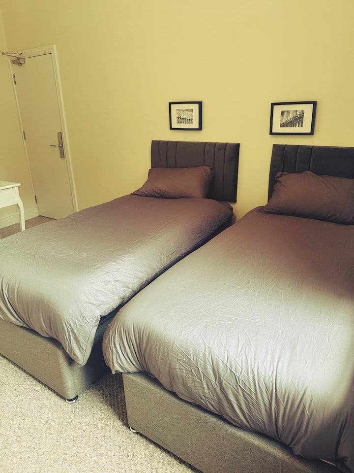 Castle View Twin Bed Room 5 In The City Centre - Nottingham