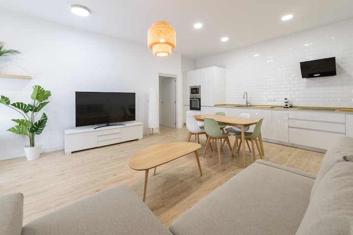 Modern En Legazpi - Madrid