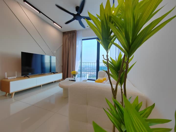 Setia Alam Trefoil # Walking Distance Sccc# 2 Br - Shah Alam