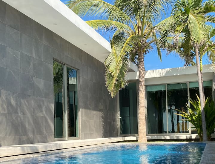 Casa Ohana I - Beachfront House - Private Pool - Playa Blanca, Mexico