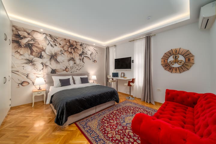 Aurelia Antik | Premium City Centre Apartments 3 - Zagreb