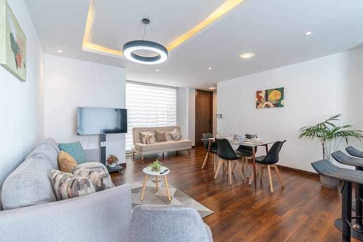 Minimalist · Fast Wifi · Garage - Cuenca