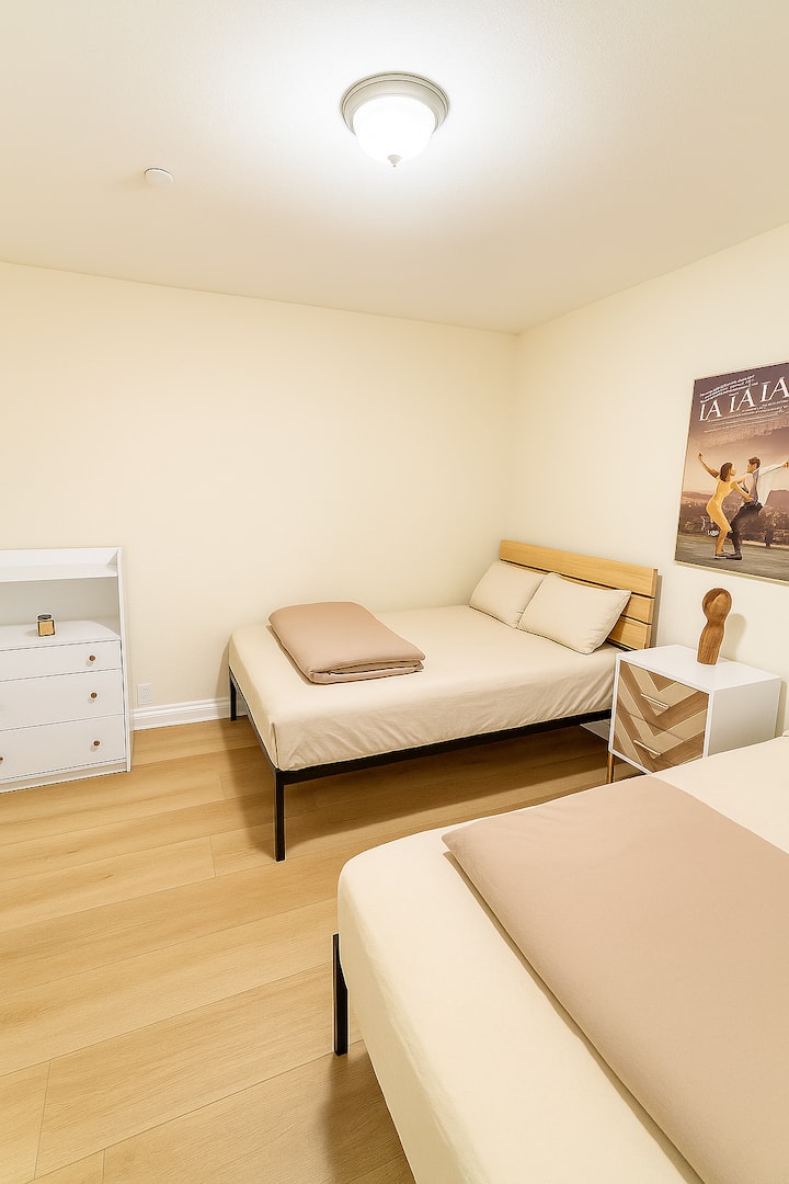 Spacious 3br / 2ba Retreat In The Heart Of Ktown - ロサンゼルス