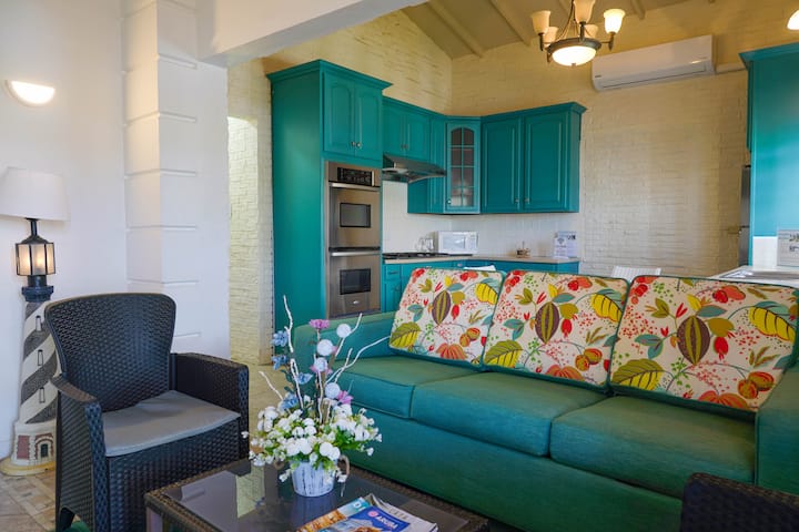 Homey 2br Retreat – Comfy Stay With Garden & Pool - Aruba