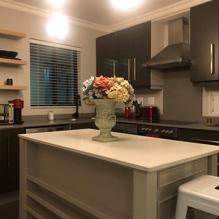 10 @Cottonwoods - Sandton