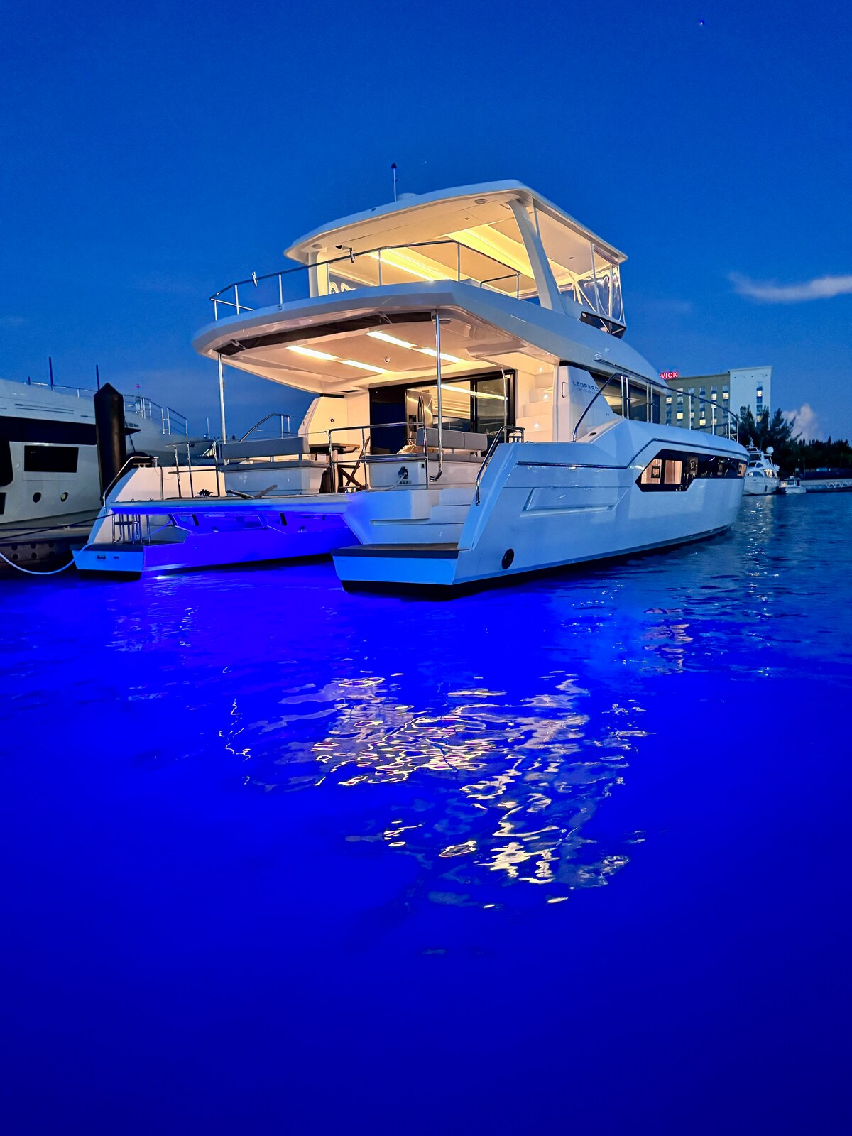 Luxury Power Catamaran Day Cruise and Overnight - Boats for Rent in ...
