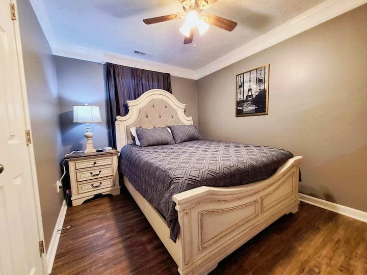 Balcony•exercise Bike•drive To Hospital•grill - Lexington, KY