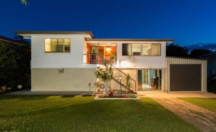 Large Family Home - Rockhampton