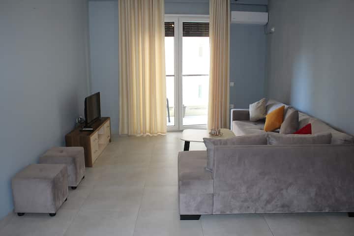 Ampio Appartamento A Valona - Albania
