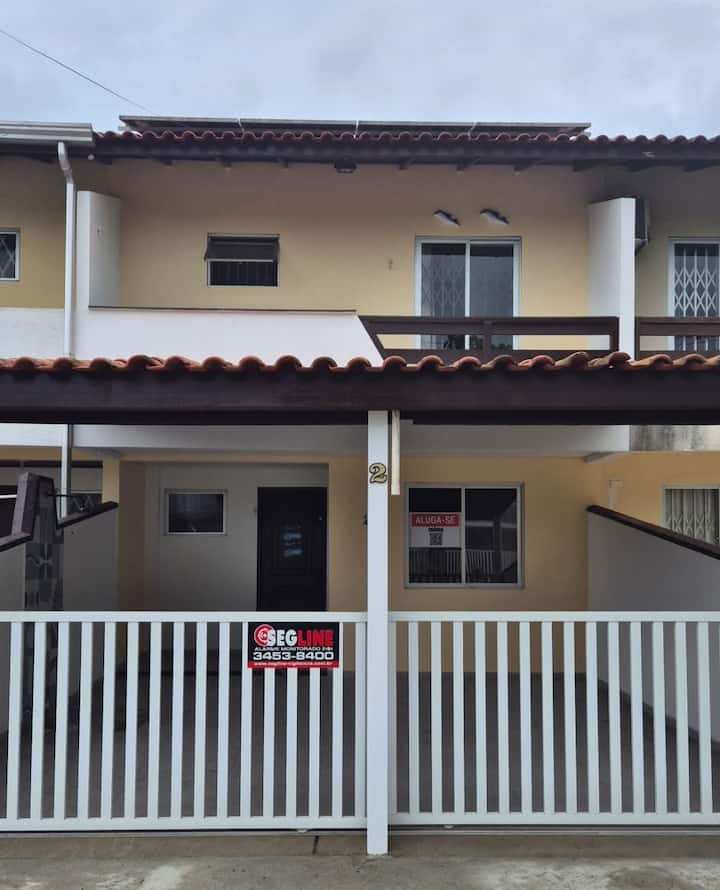 Guaratuba Sobrado Próximo Do Mar - Guaratuba