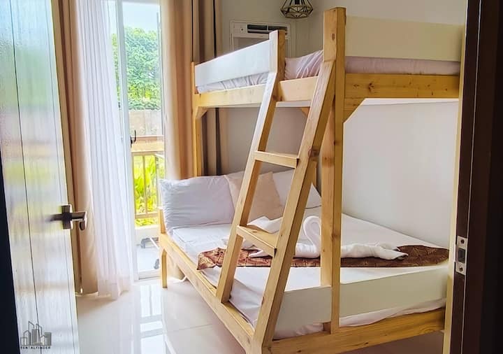 Best Family-friendly 2br Home+ Free Parking & Gym - Puerto Princesa