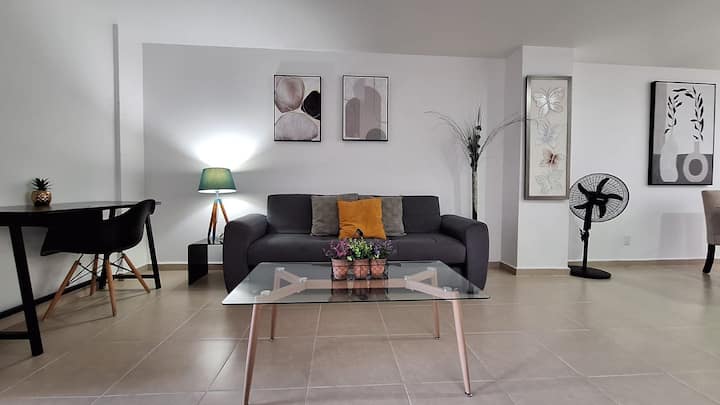 Cama King|6 Personas|centro|zócalo|smart Tv| Wifi - Mexico City