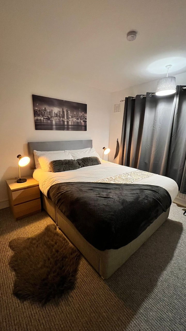Deluxe Suite R4 - Steyn Guest Lodge - High Wycombe