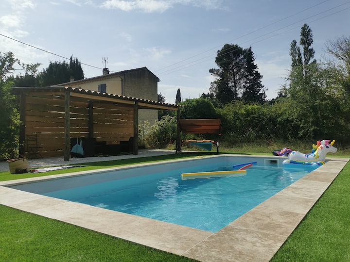 Appartement 6 Personnes
Jardin Et Piscine - Parc Spirou Provence
