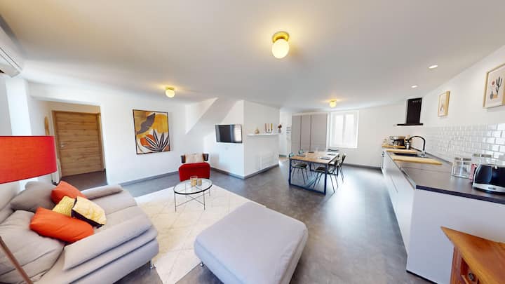 Apt En Duplex Au Cœur Du Village - Fuveau