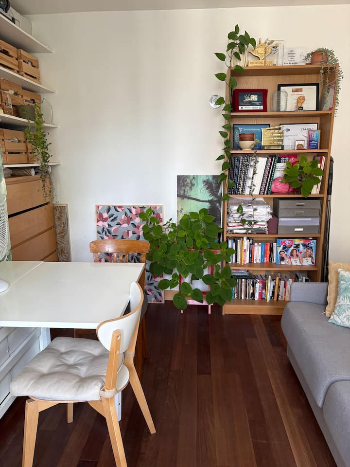 Appartement Ensoleillé Au Calme - Paris