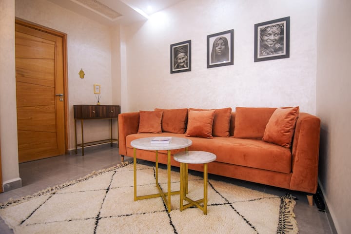 Central Stay – Medina & Beach Minutes Away - Essaouira