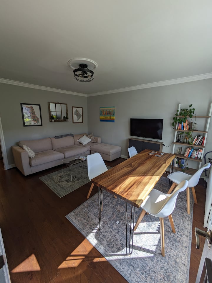 Cozy Capitol Hill Row Home - RFK Stadium - Washington