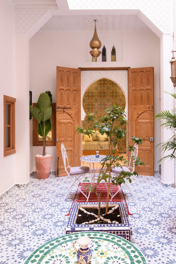 Authentic And Luxurious Riad Center Medina Rabat - Rabat