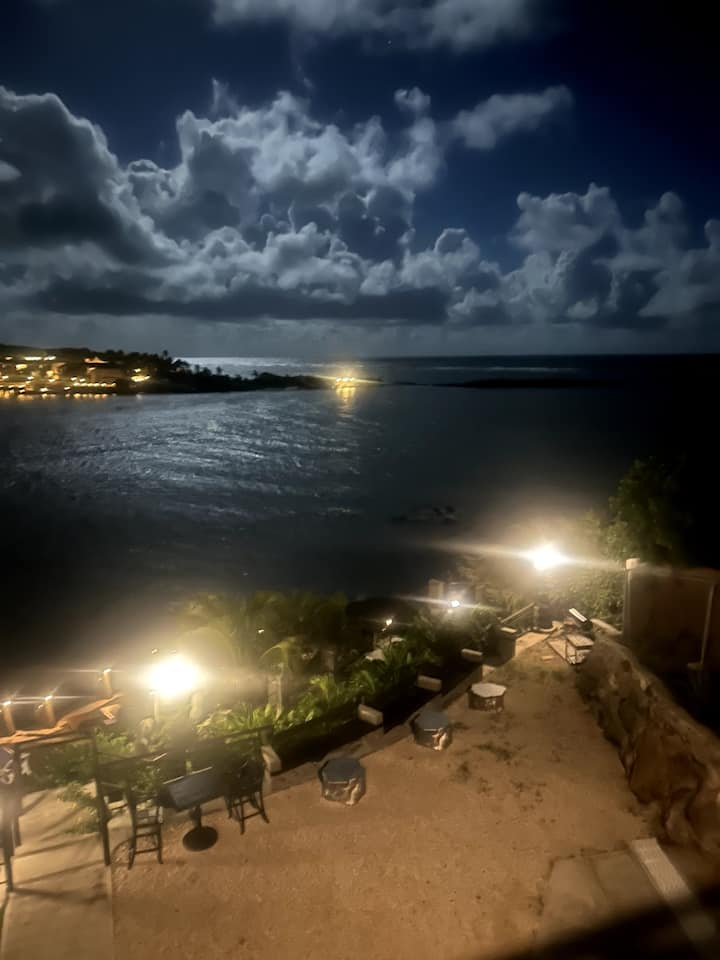 Waterfront Serenity - Antigua and Barbuda