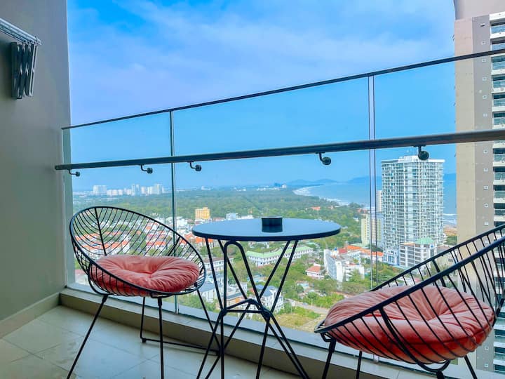 View Of A Corner Of The Sea And The City - Vũng Tàu