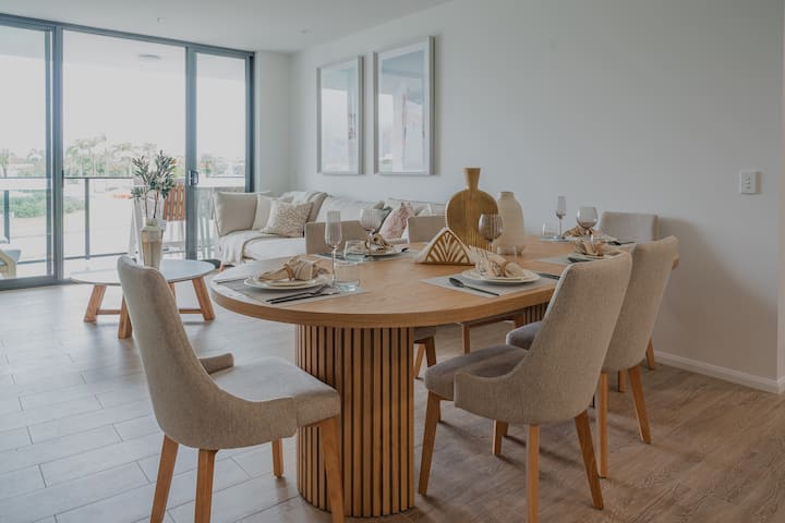 Lux Lakeside Apt - Gold Coast - Dreamworld, Coomera