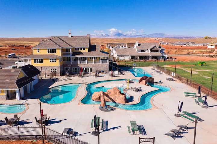 Cozy Cottage Getaway - Zion And Pool Access - St. George