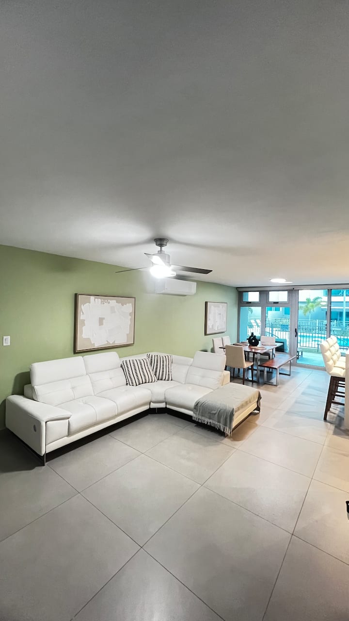 Poolfront Apt In Solemare Resort - San Juan
