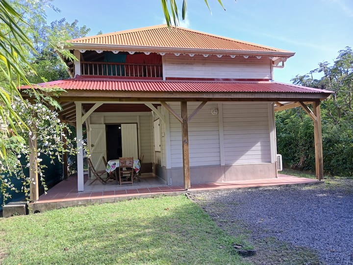 Maison Paisible à 10 Minutes Des Plages - Martinique