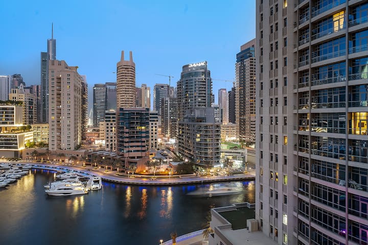 Marina View | Stylish 1br With Balcony & Pool - Dubaï Marina