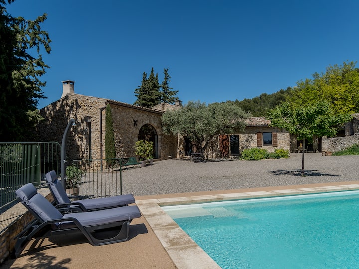 Ermitage Saint-quinis, Le Levant, Lodge En Pierre - Vaucluse