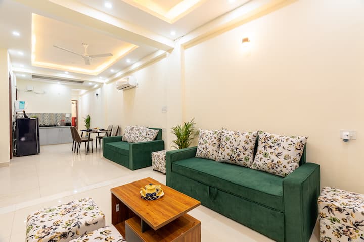 Homlee-vasundhara 2bhk Flat- Kitchen-parking-lift - Ghaziabad