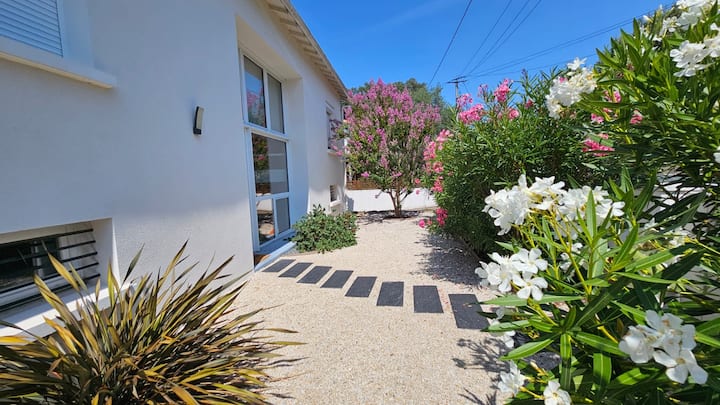 Maison 8 Pers Proche Plage Et Commerces - Royan