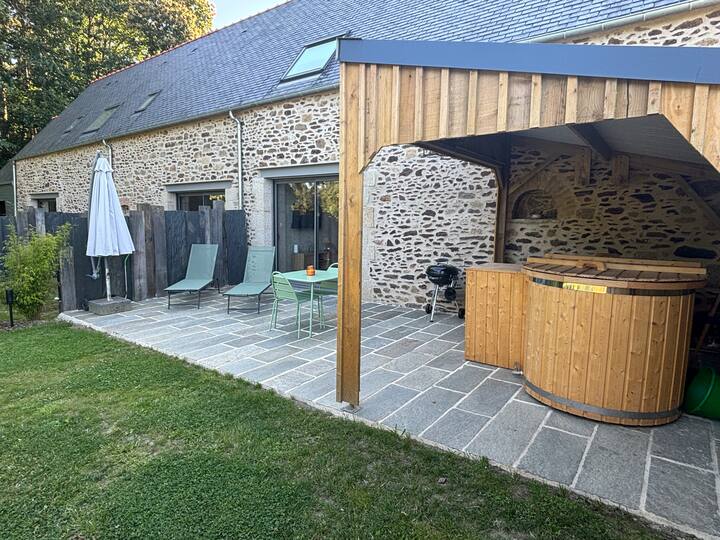 Gîte à 10 Min De Dinan Avec Bain Nordique Privatif - Bretagne