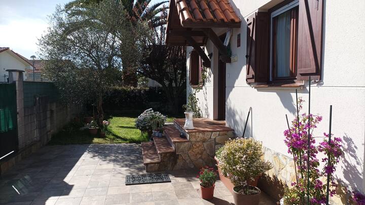 Casa Acogedora Y Equipada Con Jardín - Noja