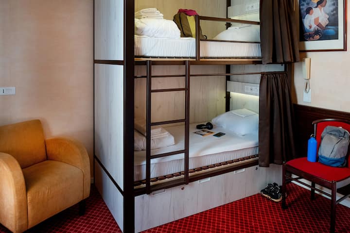 1 Lit Dans Chambre 2 Personnes - Lourdes