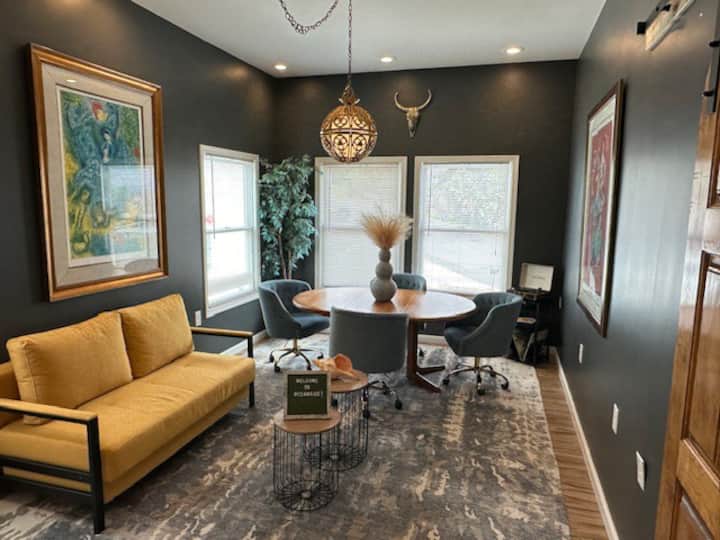 Private Suite - 1 Bedroom & Queen Fold Out -1.5 Ba - Oceanside, CA