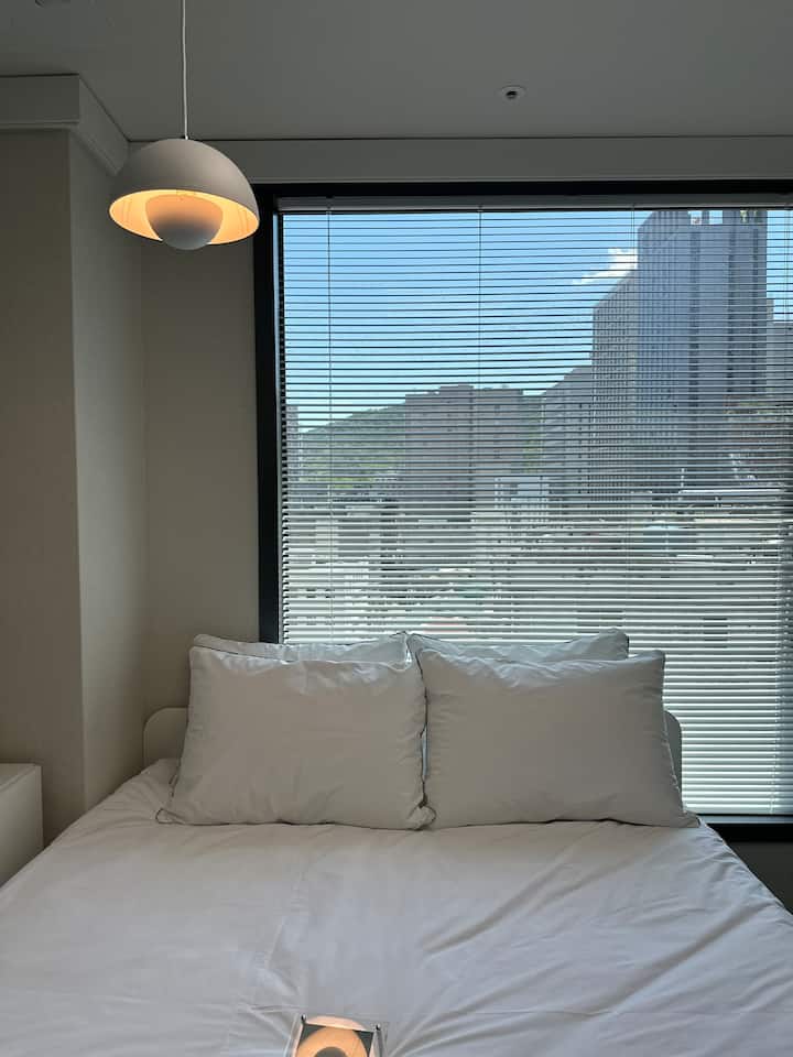 서울 여행•명동 남산 가까운•을지로역 3분 시티뷰 #Mood - Seúl